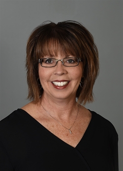 Shaker Run - Cindy Howard